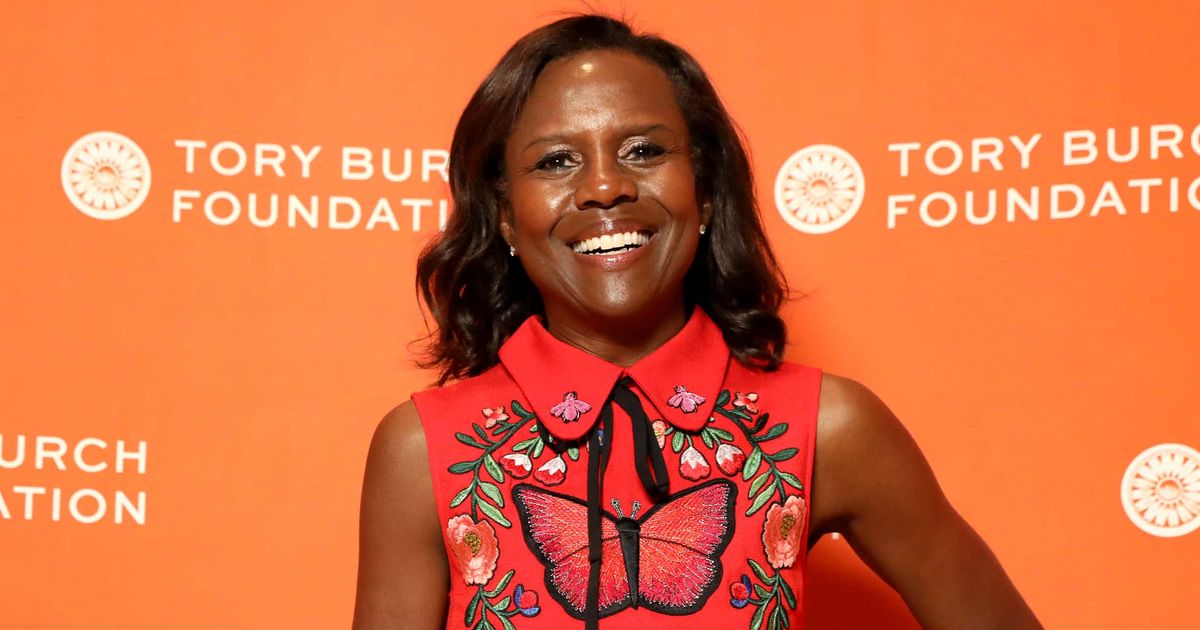 'GMA' fans call Deborah Roberts 'amazing journalist' as she shares pics ...