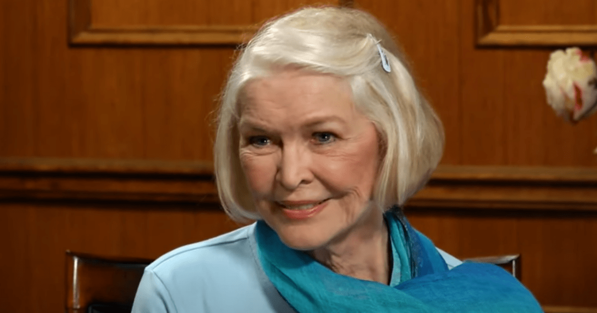 Ellen Burstyn, 90, sheds light on 'ageism', reveals she's 'busier' now ...