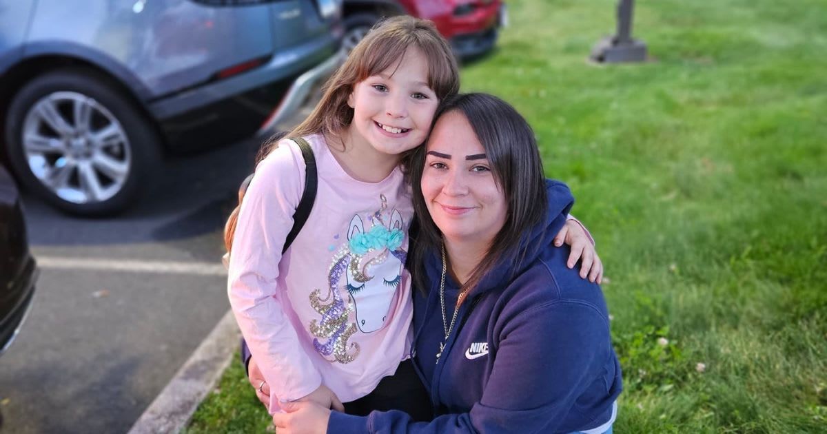 Who was Stephanie Croteau? Grieving Springfield mother dies in car ...