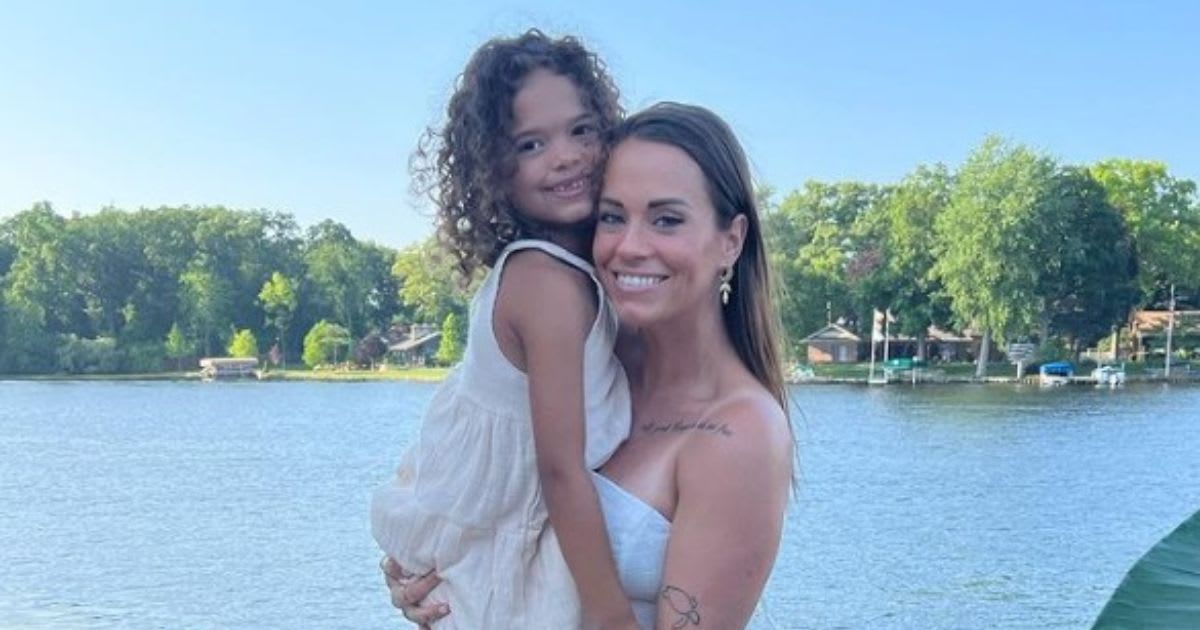 Who is Kelsey Pumel? Heartbroken TikTok star reveals how she's trying ...