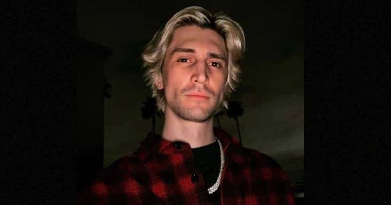 xQc makes young streamer emotional after gifting him early Christmas ...