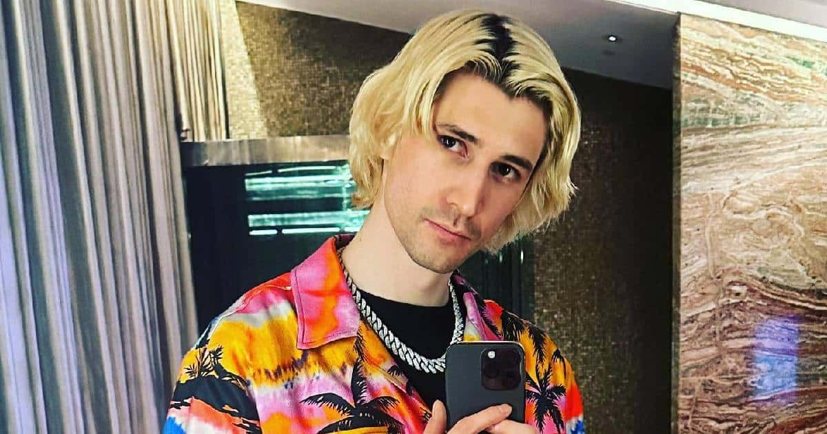 Internet mocks xQc over his awkward interaction with female stranger on ...