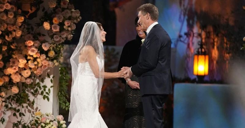 WARDROBE MALFUNCTION: 'The Golden Wedding' fans empathize with Theresa ... WARDROBE MALFUNCTION: 'The Golden Wedding' fans empathize with Theresa ...
